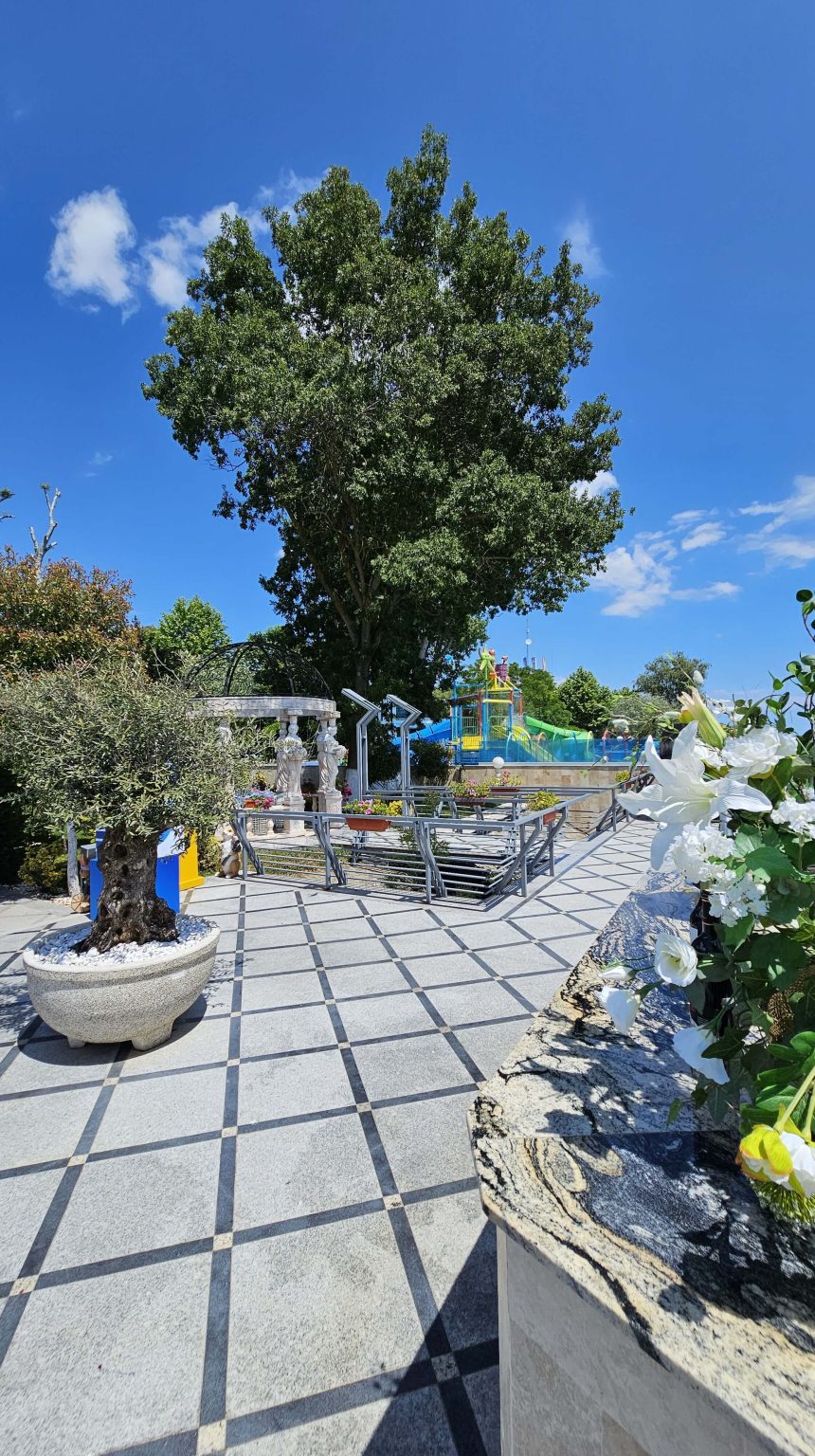 "Best Resort in Romania Award"-Top Hotel Awards - Lebada Luxury Resort ...