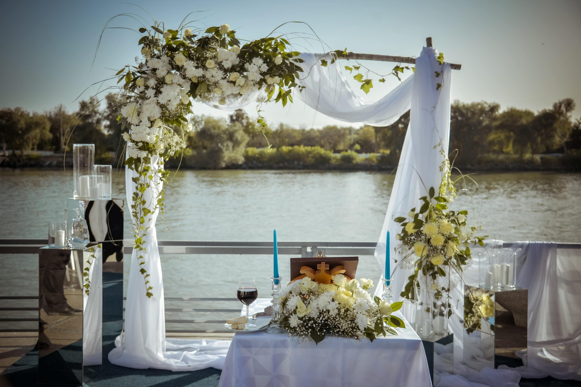 Wedding in the Danube Delta - Lebada Luxury Resort & SPA
